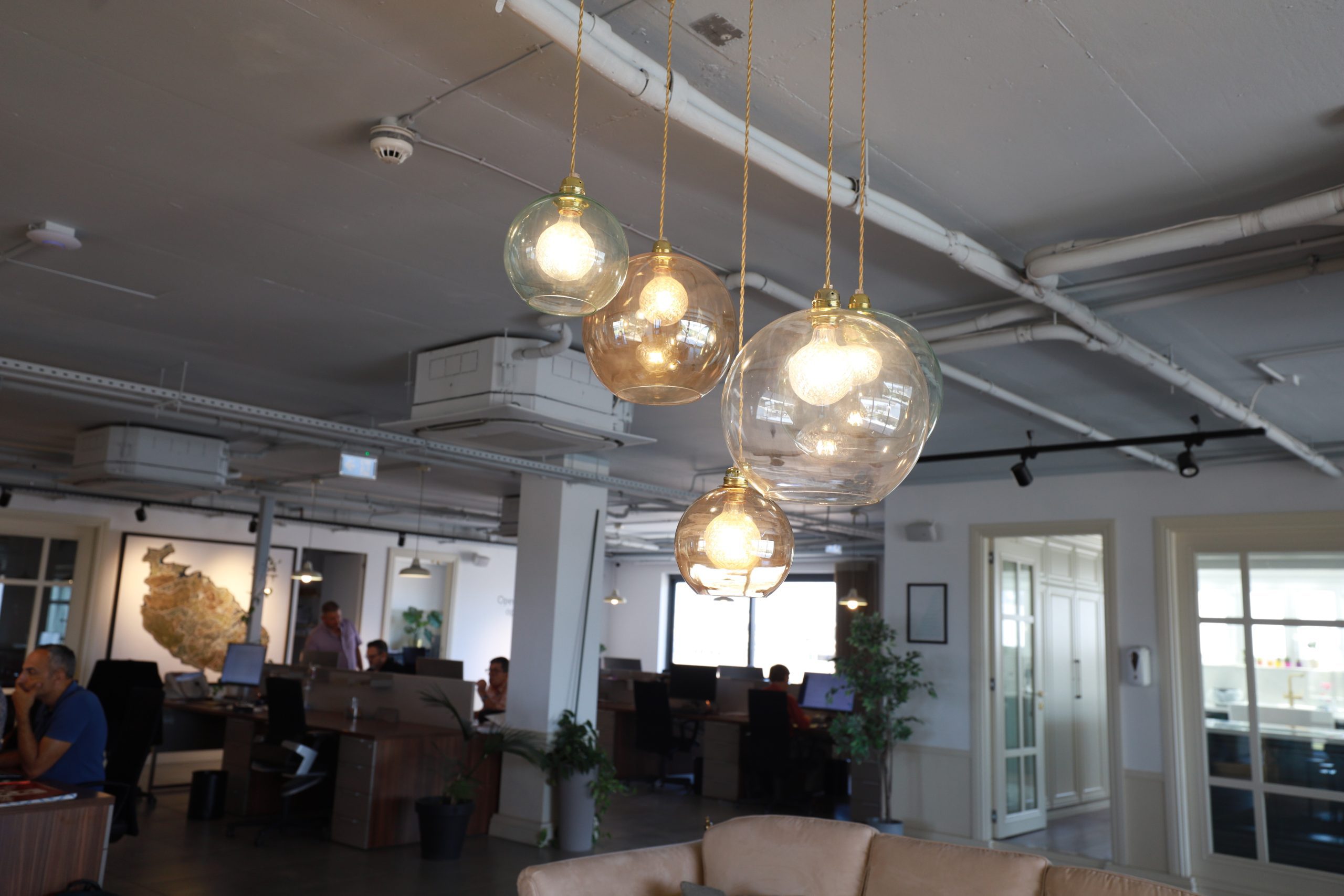 🏠 Buying vs. Renting in Malta: Which is Right for You? - Sara Grech